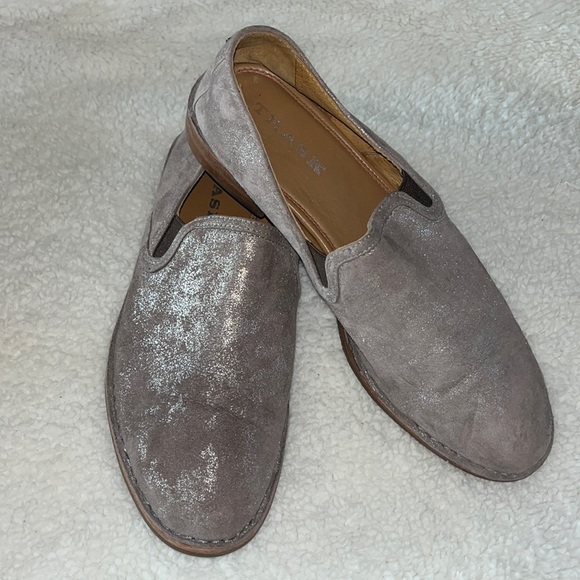 Trask | Shoes | Trask Womens Ali Italian Pewter Metallic Suede Flat ...